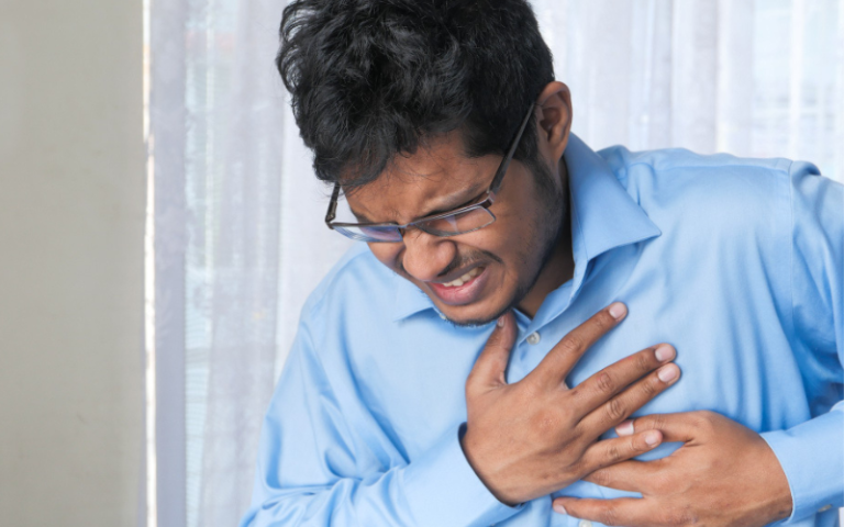 First Aid for Heart Attack: Do's and Don'ts While Supporting a Patient ...