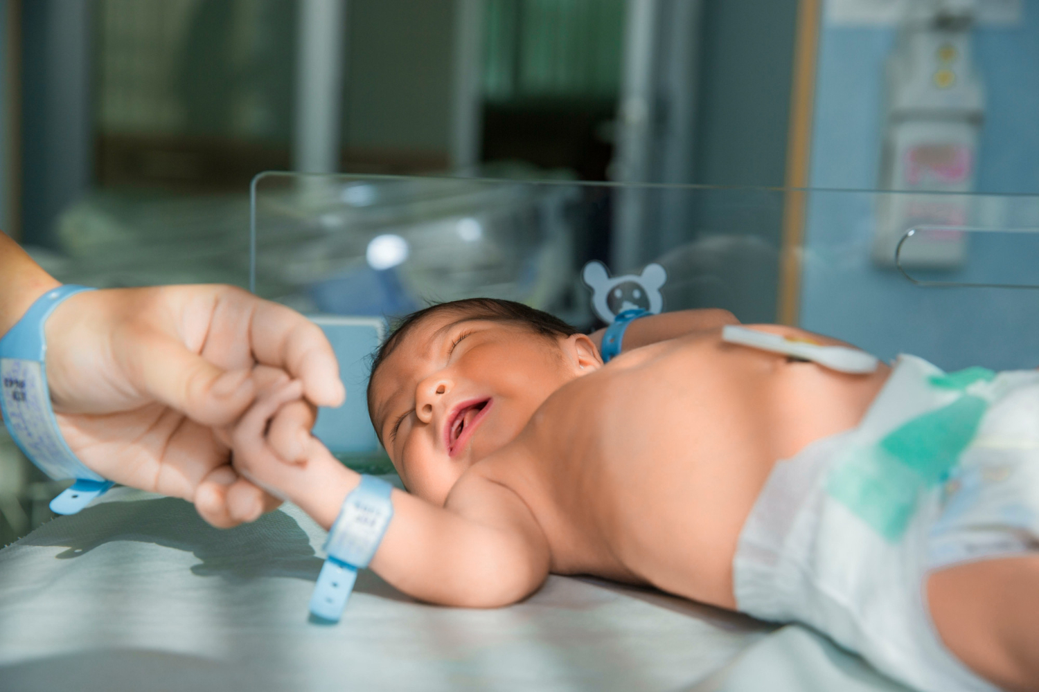 Premature Delivery: 4 Things Parents Need To Know